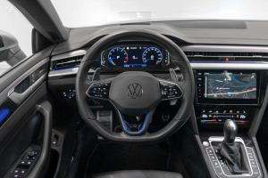 Blue Volkswagen Arteon 2023 in Vilnius, with an engine capacity of 2.00 L and mileage of 55 thousand km for 36900 €, photo 10 on AUTOMOTO.COM.LV
