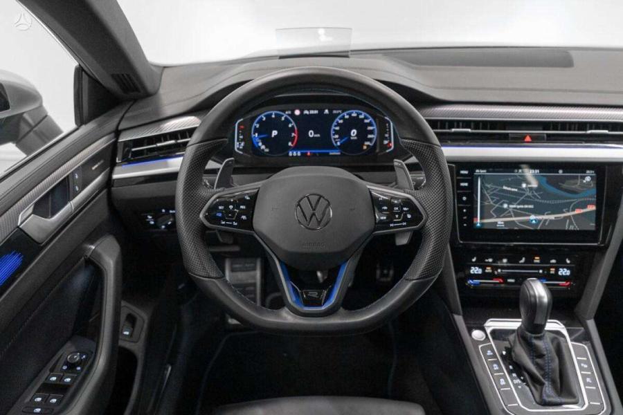 Blue Volkswagen Arteon 2023 in Vilnius, with an engine capacity of 2.00 L and mileage of 55 thousand km for 36900 €, photo 10 on AUTOMOTO.COM.LV