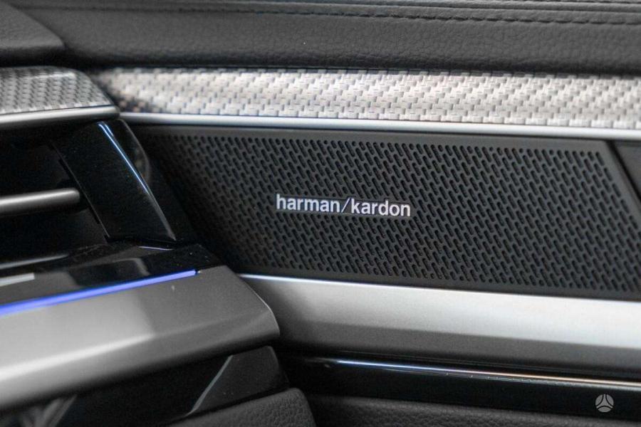 Blue Volkswagen Arteon 2023 in Vilnius, with an engine capacity of 2.00 L and mileage of 55 thousand km for 36900 €, photo 22 on AUTOMOTO.COM.LV