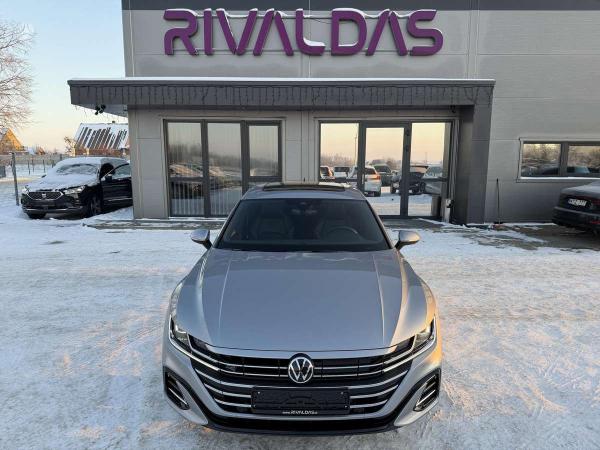 Brūns Volkswagen Arteon 2021 Šauļi, ar dzinēja tilpumu 1.40 L un nobraukumu 166 tūkst. km par 23700 €, foto 4 vietnē AUTOMOTO.COM.LV