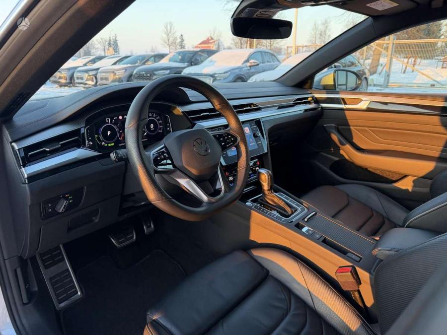 Brūns Volkswagen Arteon 2021 Šauļi, ar dzinēja tilpumu 1.40 L un nobraukumu 166 tūkst. km par 23700 €, foto 12 vietnē AUTOMOTO.COM.LV