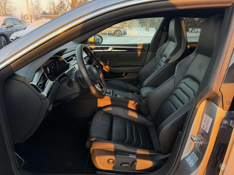 Brūns Volkswagen Arteon 2021 Šauļi, ar dzinēja tilpumu 1.40 L un nobraukumu 166 tūkst. km par 23700 €, foto 13 vietnē AUTOMOTO.COM.LV