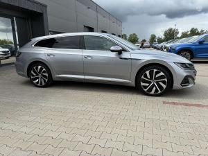 Brown Volkswagen Arteon 2021 in Siauliai, with an engine capacity of 1.40 L and mileage of 166 thousand km for 22890 €, photo 7 on AUTOMOTO.COM.LV