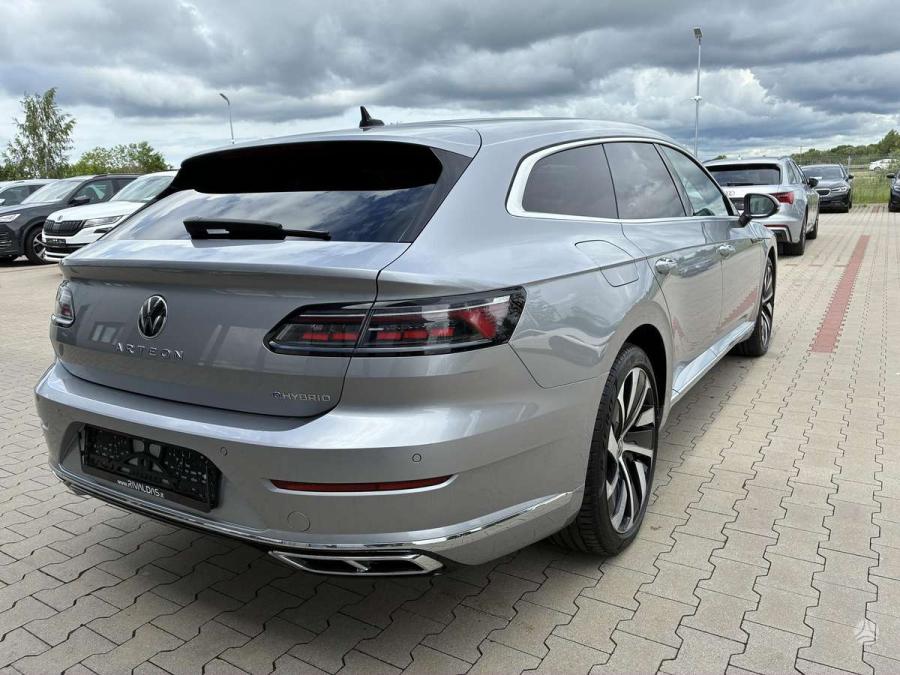 Brown Volkswagen Arteon 2021 in Siauliai, with an engine capacity of 1.40 L and mileage of 166 thousand km for 22890 €, photo 9 on AUTOMOTO.COM.LV