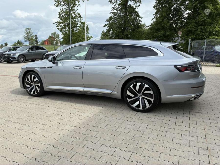 Brown Volkswagen Arteon 2021 in Siauliai, with an engine capacity of 1.40 L and mileage of 166 thousand km for 22890 €, photo 12 on AUTOMOTO.COM.LV