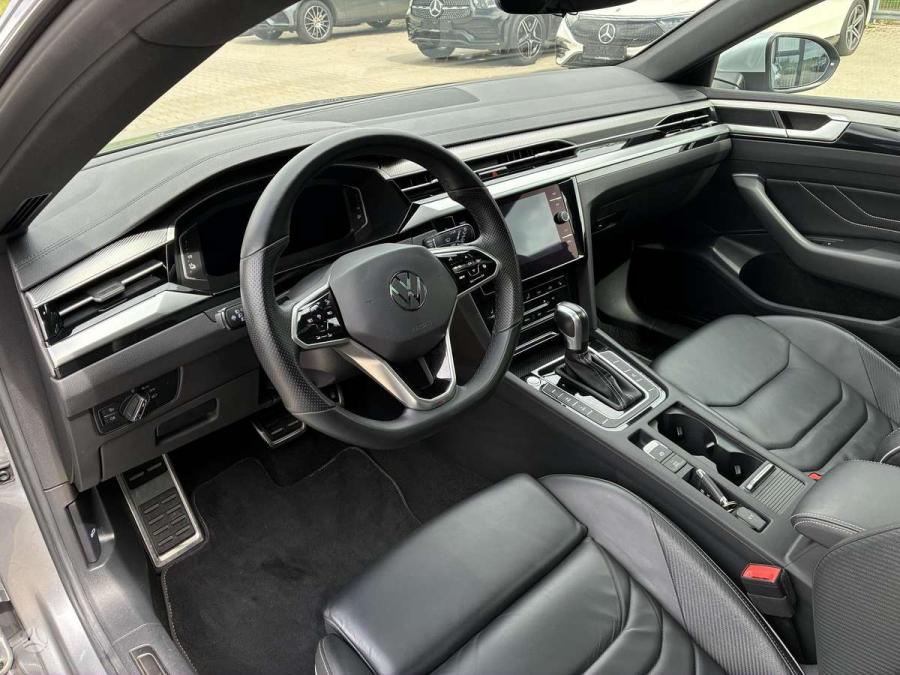 Brown Volkswagen Arteon 2021 in Siauliai, with an engine capacity of 1.40 L and mileage of 166 thousand km for 22890 €, photo 13 on AUTOMOTO.COM.LV