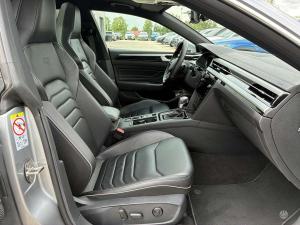 Brown Volkswagen Arteon 2021 in Siauliai, with an engine capacity of 1.40 L and mileage of 166 thousand km for 22890 €, photo 18 on AUTOMOTO.COM.LV