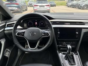 Brown Volkswagen Arteon 2021 in Siauliai, with an engine capacity of 1.40 L and mileage of 166 thousand km for 22890 €, photo 19 on AUTOMOTO.COM.LV