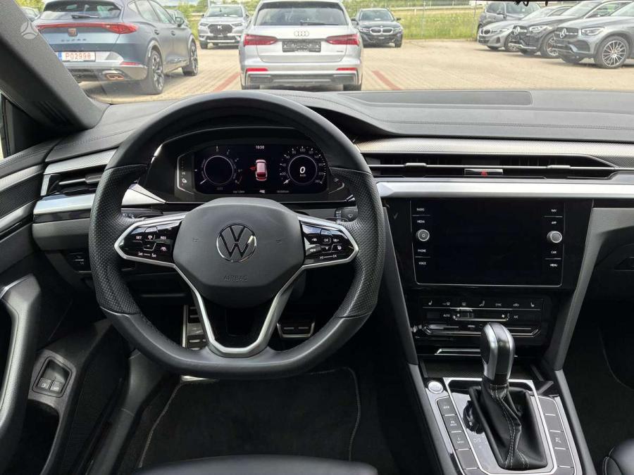Brown Volkswagen Arteon 2021 in Siauliai, with an engine capacity of 1.40 L and mileage of 166 thousand km for 22890 €, photo 19 on AUTOMOTO.COM.LV