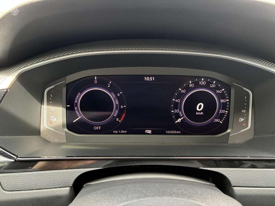 Brown Volkswagen Arteon 2021 in Siauliai, with an engine capacity of 1.40 L and mileage of 166 thousand km for 22890 €, photo 23 on AUTOMOTO.COM.LV