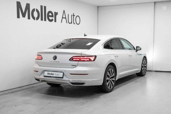 Volkswagen Arteon 2022 in Vilnius, with an engine capacity of 2.00 L and mileage of 175 thousand km for 24000 €, photo 3 on AUTOMOTO.COM.LV