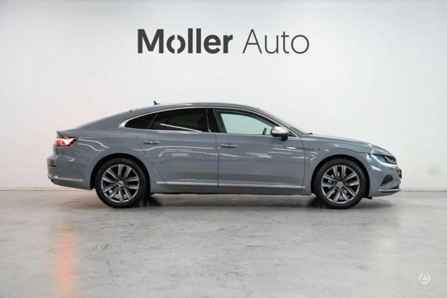 Grey Volkswagen Arteon 2021 in Vilnius, with an engine capacity of 1.40 L and mileage of 109 thousand km for 23900 €, photo 5 on AUTOMOTO.COM.LV