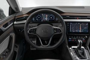 Grey Volkswagen Arteon 2021 in Vilnius, with an engine capacity of 1.40 L and mileage of 109 thousand km for 23900 €, photo 10 on AUTOMOTO.COM.LV