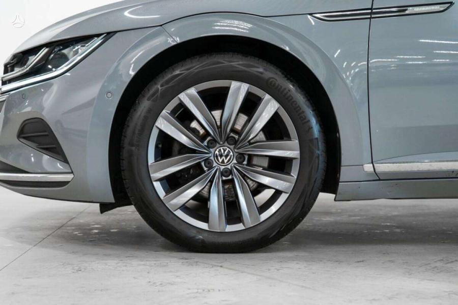 Grey Volkswagen Arteon 2021 in Vilnius, with an engine capacity of 1.40 L and mileage of 109 thousand km for 23900 €, photo 24 on AUTOMOTO.COM.LV