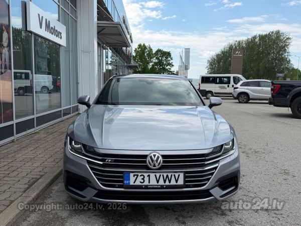 Pelēks Volkswagen Arteon 2017 Viljandi, ar dzinēja tilpumu 2.00 L un nobraukumu 232 tūkst. km par 18890 €, foto 7 vietnē AUTOMOTO.COM.LV