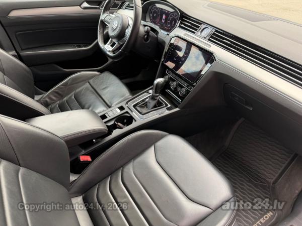 Pelēks Volkswagen Arteon 2017 Viljandi, ar dzinēja tilpumu 2.00 L un nobraukumu 232 tūkst. km par 18890 €, foto 10 vietnē AUTOMOTO.COM.LV