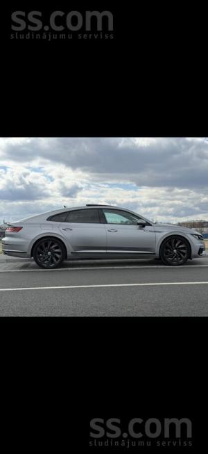 Grey Volkswagen Arteon 2017 in Riga, with an engine capacity of 2.00 L and mileage of 163 thousand km for 19500 €, photo 5 on AUTOMOTO.COM.LV