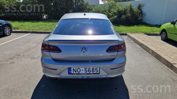 Grey Volkswagen Arteon 2017 in Ogre, with an engine capacity of 2.00 L and mileage of 198 thousand km for 20500 €, photo 5 on AUTOMOTO.COM.LV