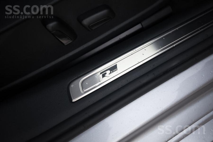 Pelēks Volkswagen Arteon 2017 Tukums, ar dzinēja tilpumu 2.00 L un nobraukumu 0 tūkst. km par 17999 €, foto 14 vietnē AUTOMOTO.COM.LV