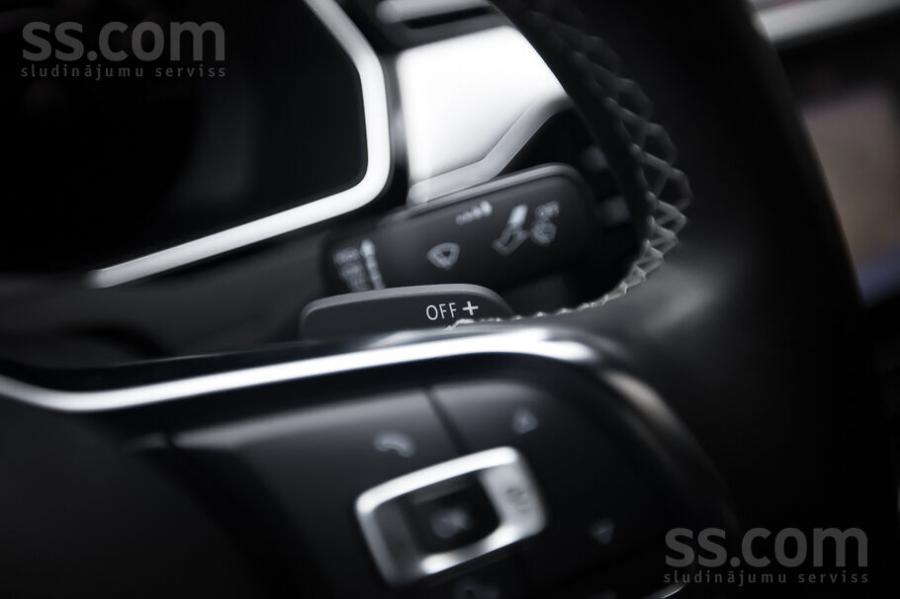 Pelēks Volkswagen Arteon 2017 Tukums, ar dzinēja tilpumu 2.00 L un nobraukumu 0 tūkst. km par 17999 €, foto 23 vietnē AUTOMOTO.COM.LV