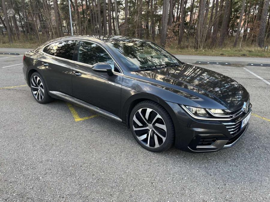 Pelēks Volkswagen Arteon 2018 Šilutė, ar dzinēja tilpumu 1.97 L un nobraukumu 181 tūkst. km par 21500 €, foto 2 vietnē AUTOMOTO.COM.LV