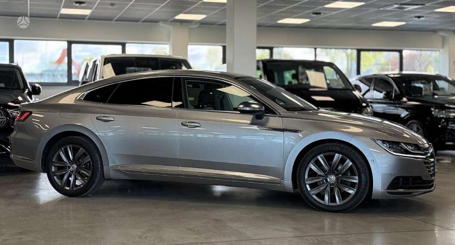 Pelēks Volkswagen Arteon 2018 Klaipėda, ar dzinēja tilpumu 1.97 L un nobraukumu 225 tūkst. km par 17999 €, foto 39 vietnē AUTOMOTO.COM.LV