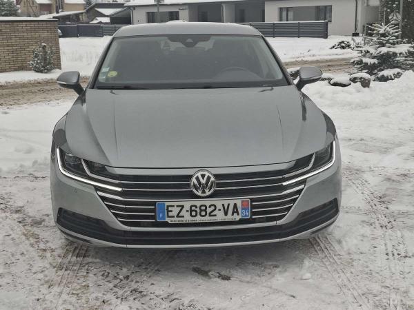 Pelēks Volkswagen Arteon 2018 Šauļi, ar dzinēja tilpumu 1.97 L un nobraukumu 186 tūkst. km par 16600 €, foto 1 vietnē AUTOMOTO.COM.LV