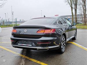 Pelēks Volkswagen Arteon 2018 Klaipėda, ar dzinēja tilpumu 1.97 L un nobraukumu 190 tūkst. km par 18999 €, foto 6 vietnē AUTOMOTO.COM.LV