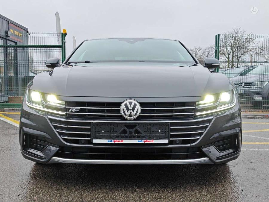 Pelēks Volkswagen Arteon 2018 Klaipėda, ar dzinēja tilpumu 1.97 L un nobraukumu 190 tūkst. km par 18999 €, foto 11 vietnē AUTOMOTO.COM.LV