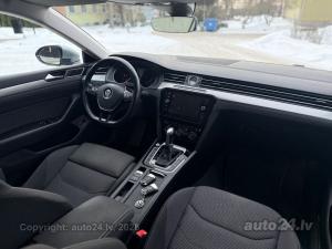 Grey Volkswagen Arteon 2018 in Tartu, with an engine capacity of 2.00 L and mileage of 290 thousand km for 15500 €, photo 15 on AUTOMOTO.COM.LV