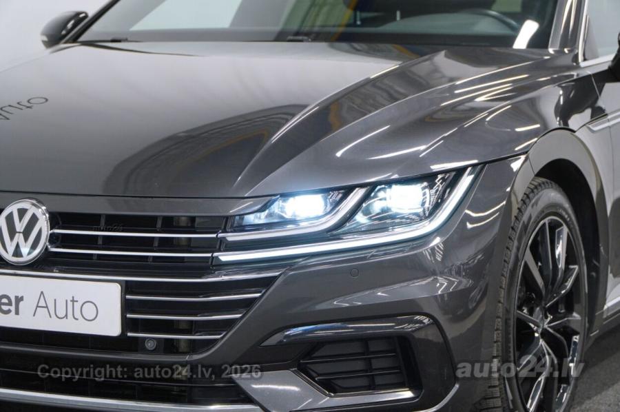 Pelēks Volkswagen Arteon 2018 Tallina, ar dzinēja tilpumu 2.00 L un nobraukumu 108 tūkst. km par 22900 €, foto 3 vietnē AUTOMOTO.COM.LV