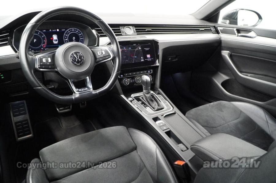 Pelēks Volkswagen Arteon 2018 Tallina, ar dzinēja tilpumu 2.00 L un nobraukumu 108 tūkst. km par 22900 €, foto 11 vietnē AUTOMOTO.COM.LV