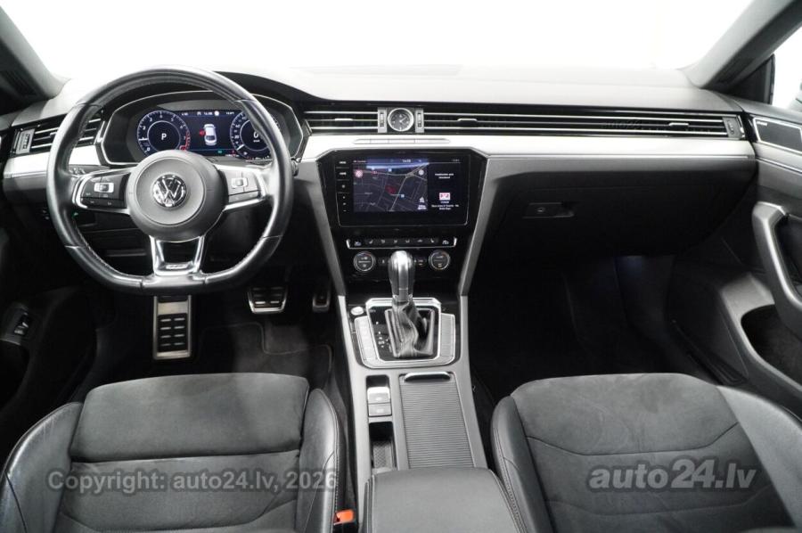 Pelēks Volkswagen Arteon 2018 Tallina, ar dzinēja tilpumu 2.00 L un nobraukumu 108 tūkst. km par 22900 €, foto 12 vietnē AUTOMOTO.COM.LV