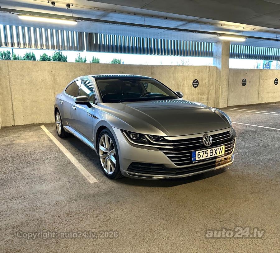 Grey Volkswagen Arteon 2018 in Tallinn, with an engine capacity of 2.00 L and mileage of 129 thousand km for 24500 €, photo 4 on AUTOMOTO.COM.LV