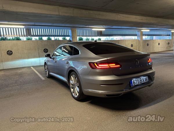 Grey Volkswagen Arteon 2018 in Tallinn, with an engine capacity of 2.00 L and mileage of 129 thousand km for 24500 €, photo 10 on AUTOMOTO.COM.LV
