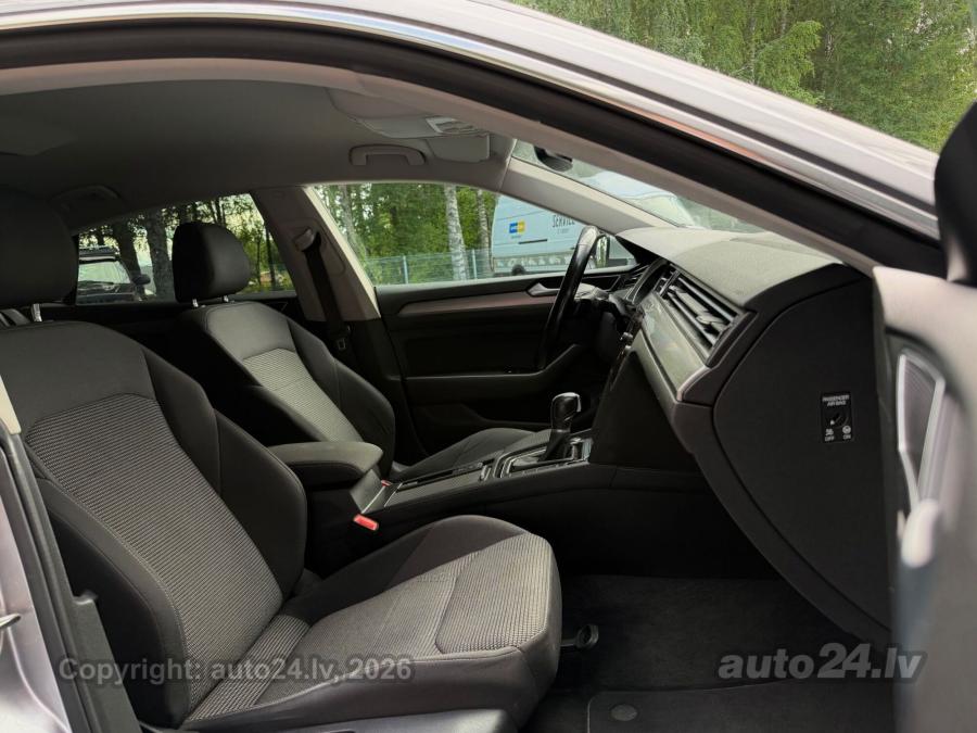 Pelēks Volkswagen Arteon 2018 Tartu, ar dzinēja tilpumu 2.00 L un nobraukumu 280 tūkst. km par 11900 €, foto 12 vietnē AUTOMOTO.COM.LV