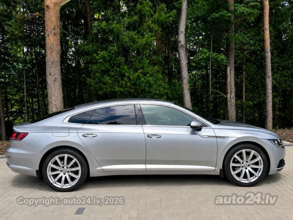 Pelēks Volkswagen Arteon 2018 Valga, ar dzinēja tilpumu 2.00 L un nobraukumu 280 tūkst. km par 12700 €, foto 7 vietnē AUTOMOTO.COM.LV