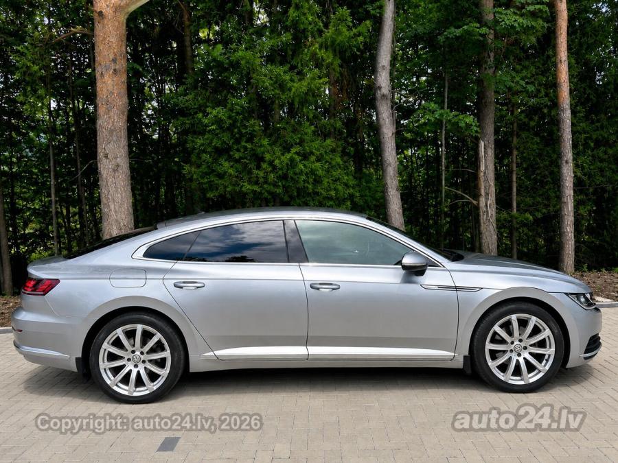 Grey Volkswagen Arteon 2018 in Valga, with an engine capacity of 2.00 L and mileage of 280 thousand km for 12700 €, photo 8 on AUTOMOTO.COM.LV