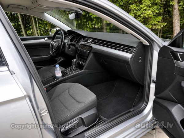 Pelēks Volkswagen Arteon 2018 Valga, ar dzinēja tilpumu 2.00 L un nobraukumu 280 tūkst. km par 12700 €, foto 9 vietnē AUTOMOTO.COM.LV
