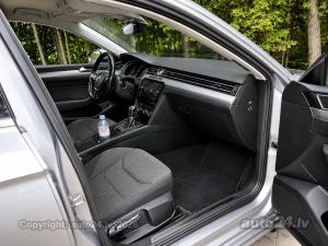 Grey Volkswagen Arteon 2018 in Valga, with an engine capacity of 2.00 L and mileage of 280 thousand km for 12700 €, photo 10 on AUTOMOTO.COM.LV