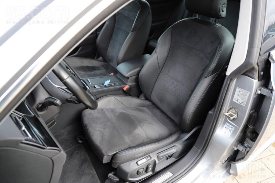 Grey Volkswagen Arteon 2018 in Tukums, with an engine capacity of 2.00 L and mileage of 143 thousand km for 16500 €, photo 9 on AUTOMOTO.COM.LV