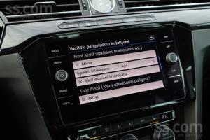 Grey Volkswagen Arteon 2018 in Tukums, with an engine capacity of 2.00 L and mileage of 143 thousand km for 16500 €, photo 14 on AUTOMOTO.COM.LV