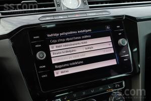 Grey Volkswagen Arteon 2018 in Tukums, with an engine capacity of 2.00 L and mileage of 143 thousand km for 16500 €, photo 15 on AUTOMOTO.COM.LV