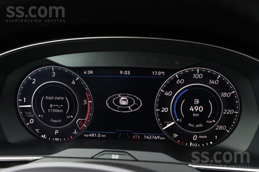 Grey Volkswagen Arteon 2018 in Tukums, with an engine capacity of 2.00 L and mileage of 143 thousand km for 16500 €, photo 21 on AUTOMOTO.COM.LV