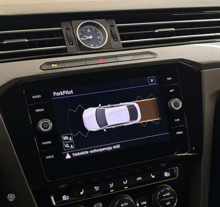 Pelēks Volkswagen Arteon 2018 Marijampole, ar dzinēja tilpumu 1.97 L un nobraukumu 192 tūkst. km par 18250 €, foto 4 vietnē AUTOMOTO.COM.LV