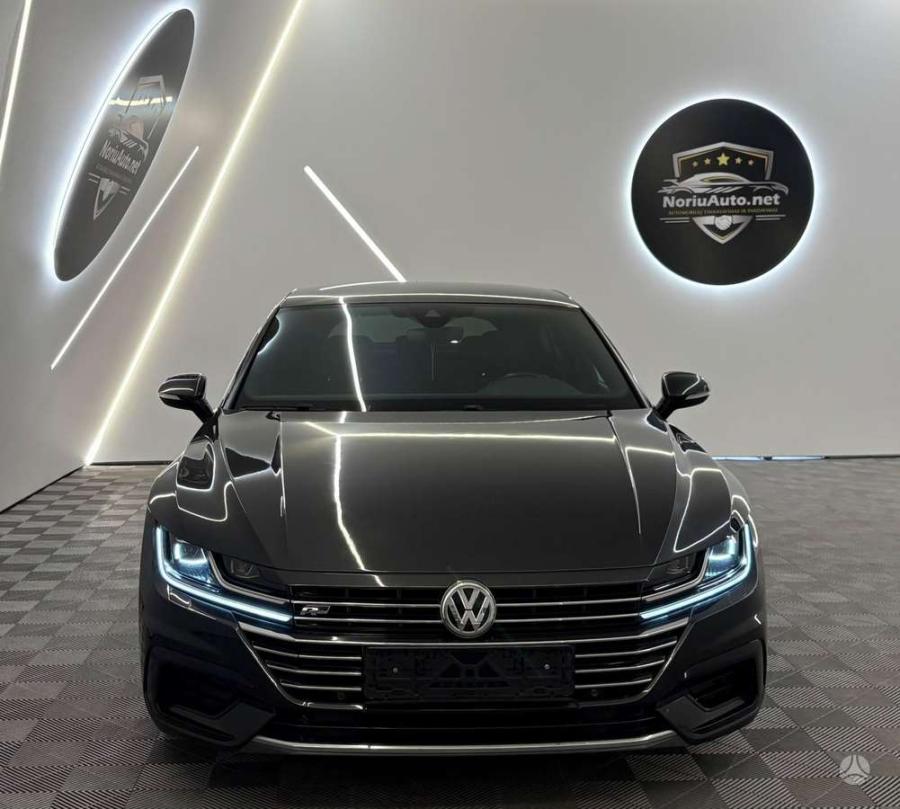 Pelēks Volkswagen Arteon 2018 Marijampole, ar dzinēja tilpumu 1.97 L un nobraukumu 192 tūkst. km par 18250 €, foto 6 vietnē AUTOMOTO.COM.LV