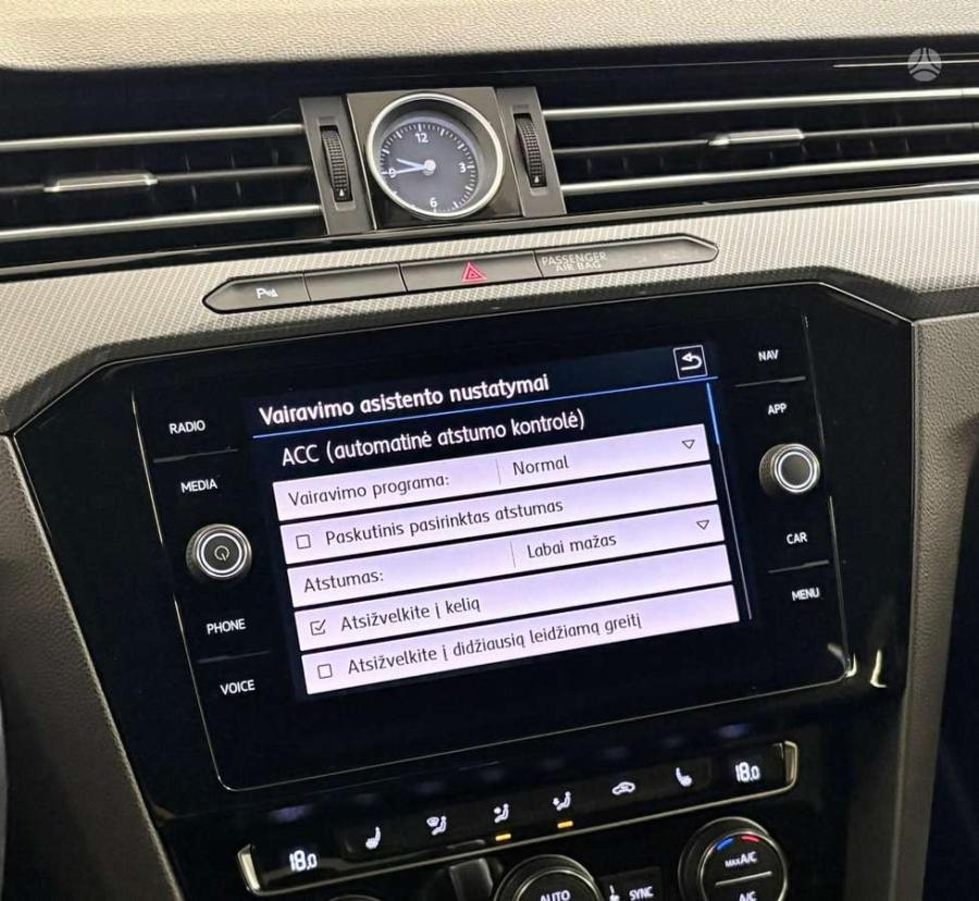 Pelēks Volkswagen Arteon 2018 Marijampole, ar dzinēja tilpumu 1.97 L un nobraukumu 192 tūkst. km par 18250 €, foto 11 vietnē AUTOMOTO.COM.LV