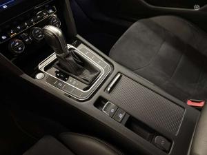 Pelēks Volkswagen Arteon 2018 Marijampole, ar dzinēja tilpumu 1.97 L un nobraukumu 192 tūkst. km par 18250 €, foto 17 vietnē AUTOMOTO.COM.LV