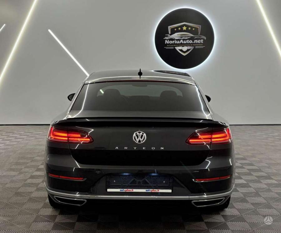 Pelēks Volkswagen Arteon 2018 Marijampole, ar dzinēja tilpumu 1.97 L un nobraukumu 192 tūkst. km par 18250 €, foto 35 vietnē AUTOMOTO.COM.LV