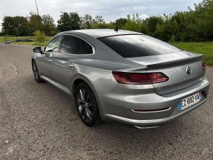 Pelēks Volkswagen Arteon 2018 Panevēža, ar dzinēja tilpumu 1.97 L un nobraukumu 187 tūkst. km par 15900 €, foto 5 vietnē AUTOMOTO.COM.LV